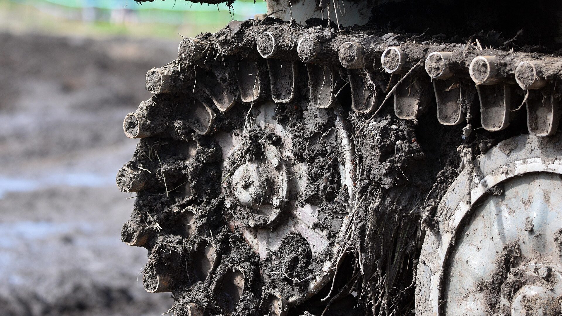 Why human systems break: Lessons from battle tanks and a church ...