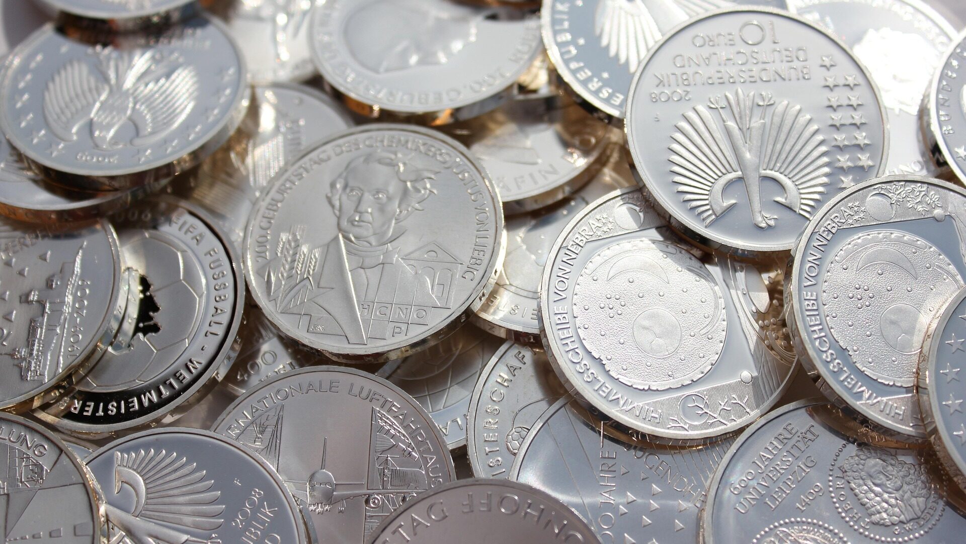 How to tame 20,000-line log files with two Linux commands | We Love ...